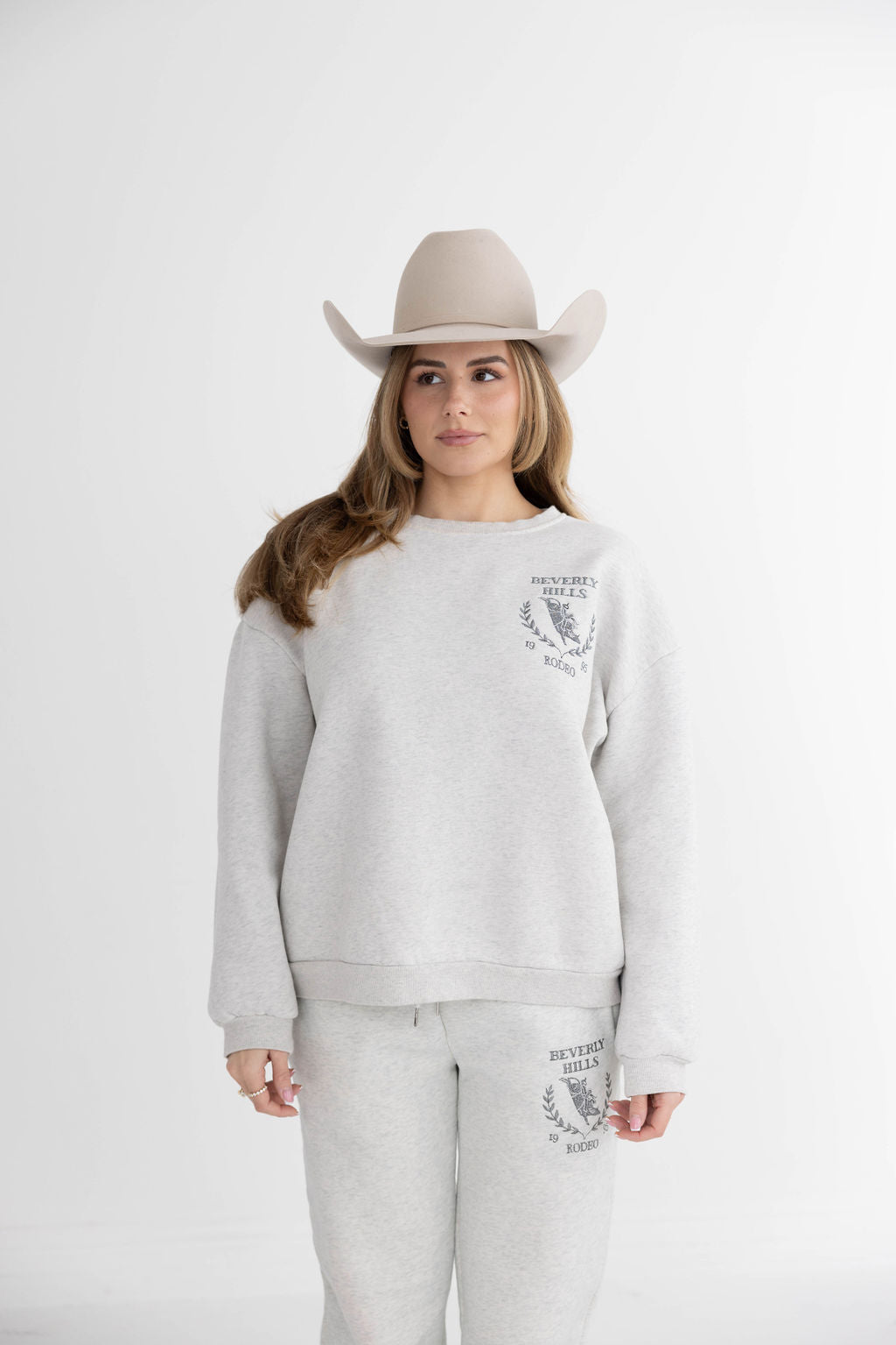 Beverly Hills Rodeo™ Sweatshirt & Sweatpant Set – First Class Cowboys